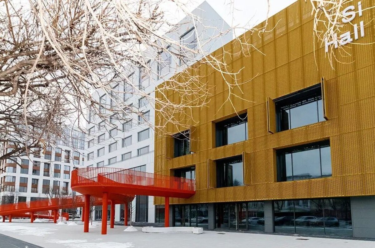 Si Hall вместо «Сибири»: как в центре Тюмени перезапускают легендарный ...