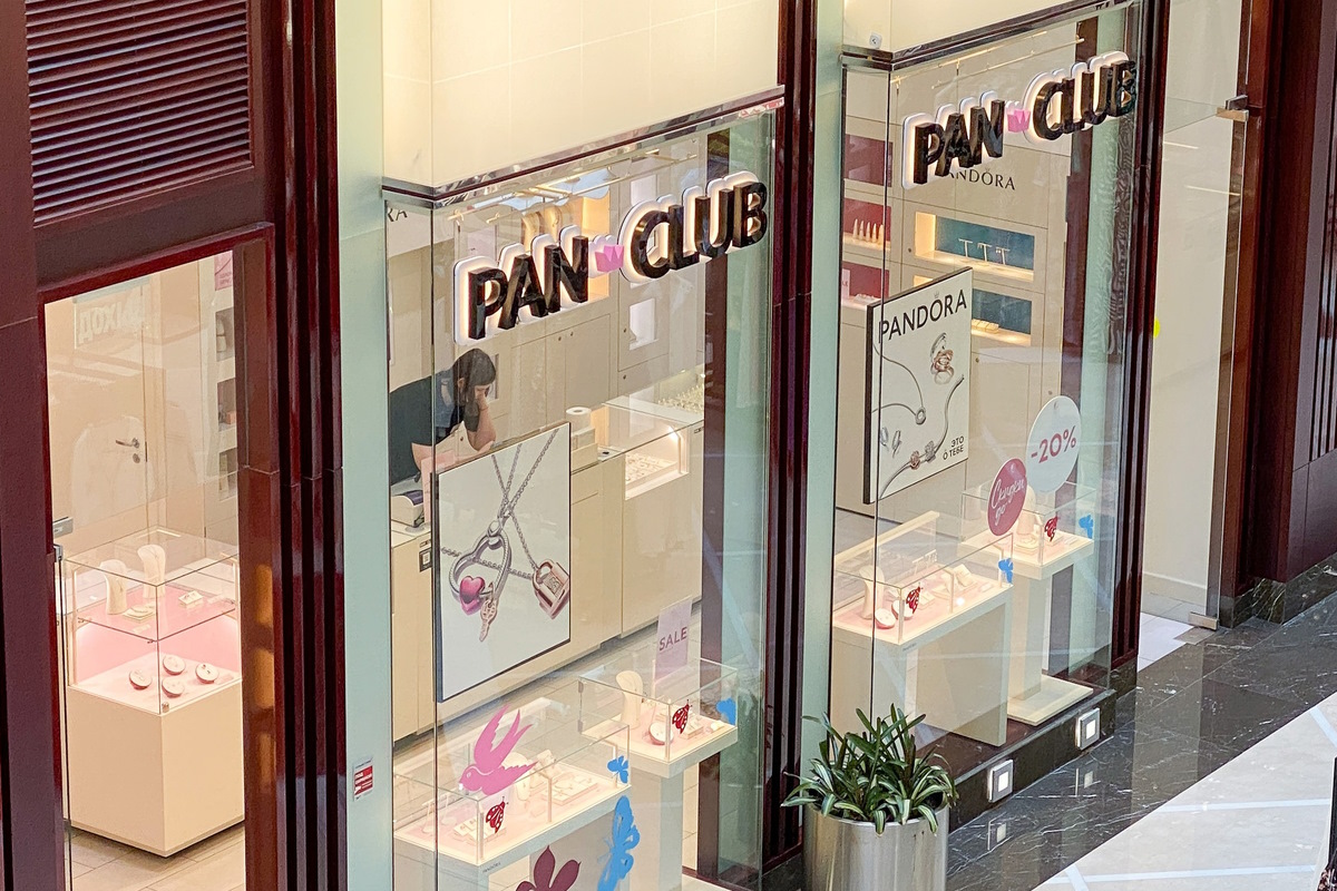 В ТРК "Vegas Крокус Сити" на месте Pandora открылся Pan Club