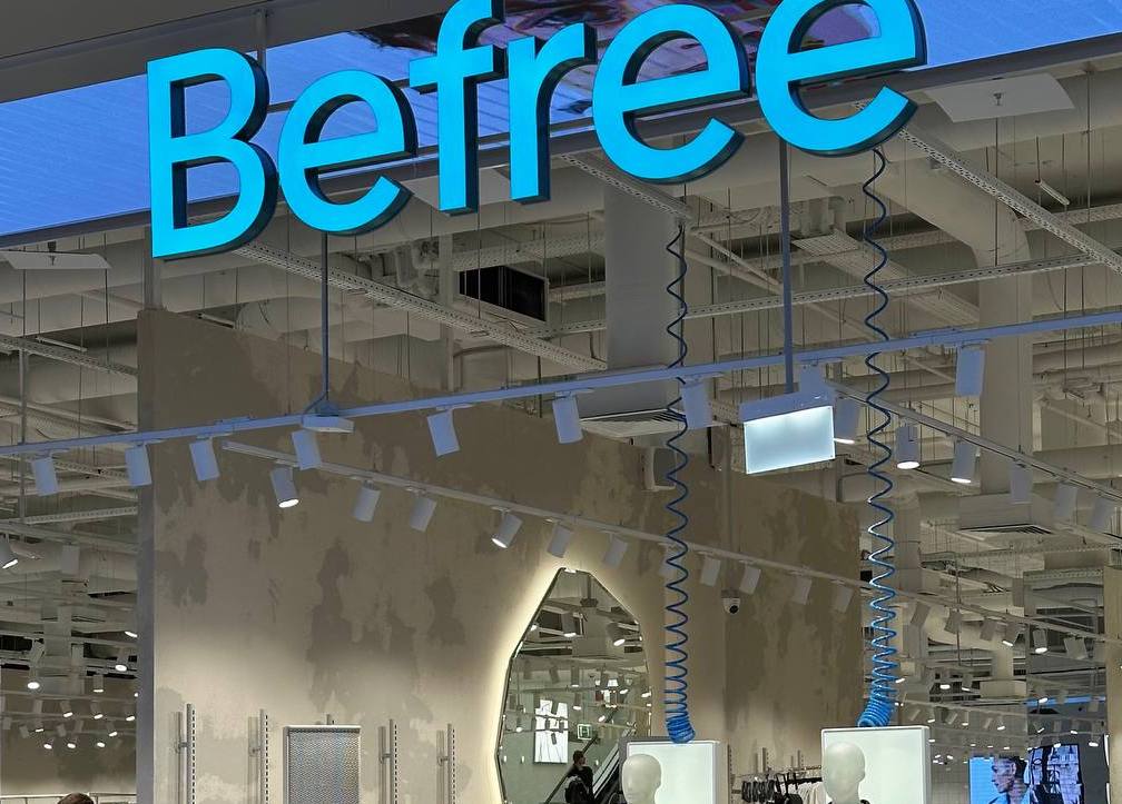 Befree открыл свой крупнейший флагманский магазин